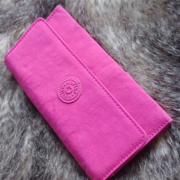 Kipling | Bags | Kipling Wallet | Poshmark